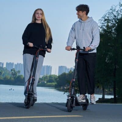 The Smart Commuter’s Guide: How to Ride an Electric Scooter Safely ...